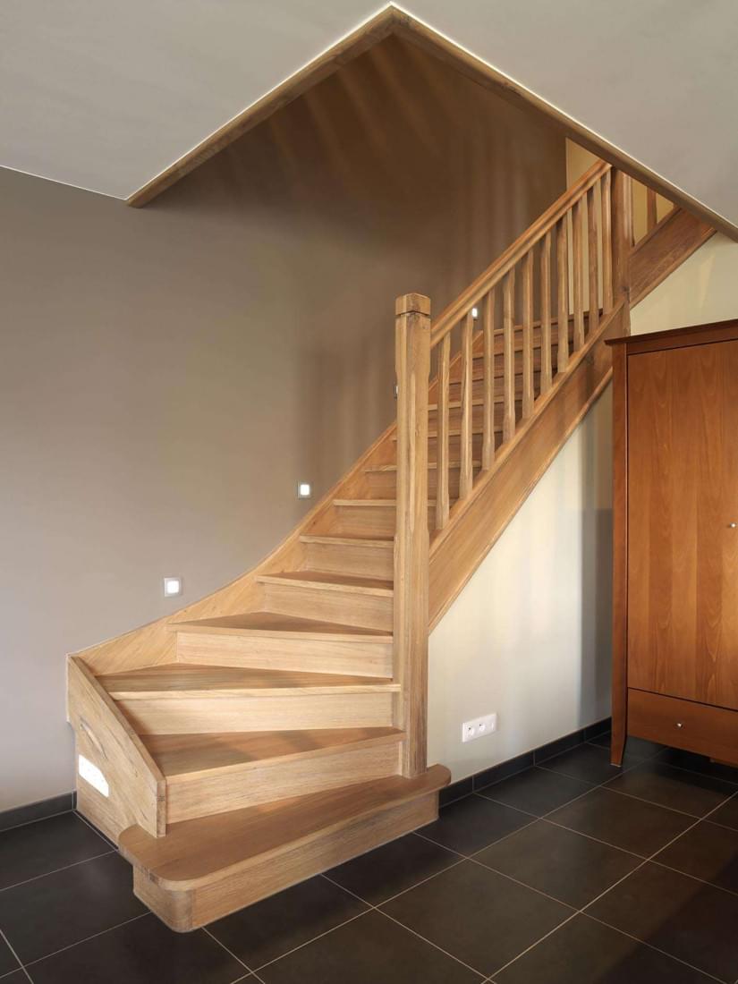 Moderne trappen en klassieke trappen voor elk interieur